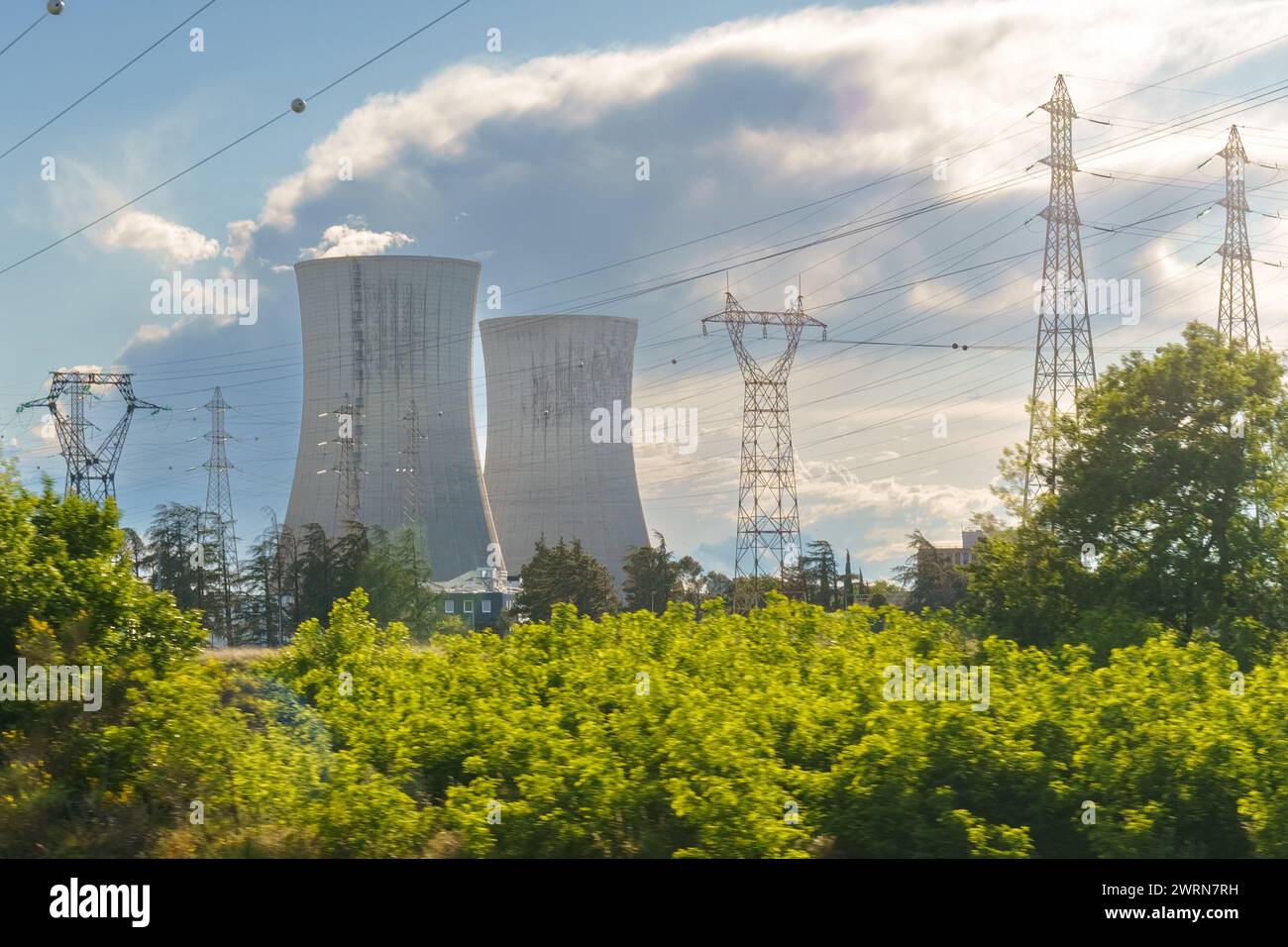 Nuclear structure facility hi-res stock photography and images - Alamy