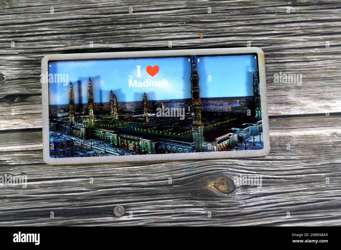 Medina fridge magnet in the shape of the Prophet's Mosque, refrigerator ...