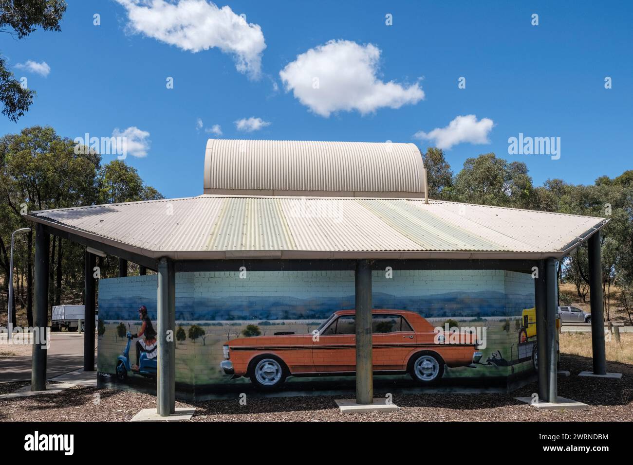 A public toilet with transport themed murals at the Day's Lookout rest ...
