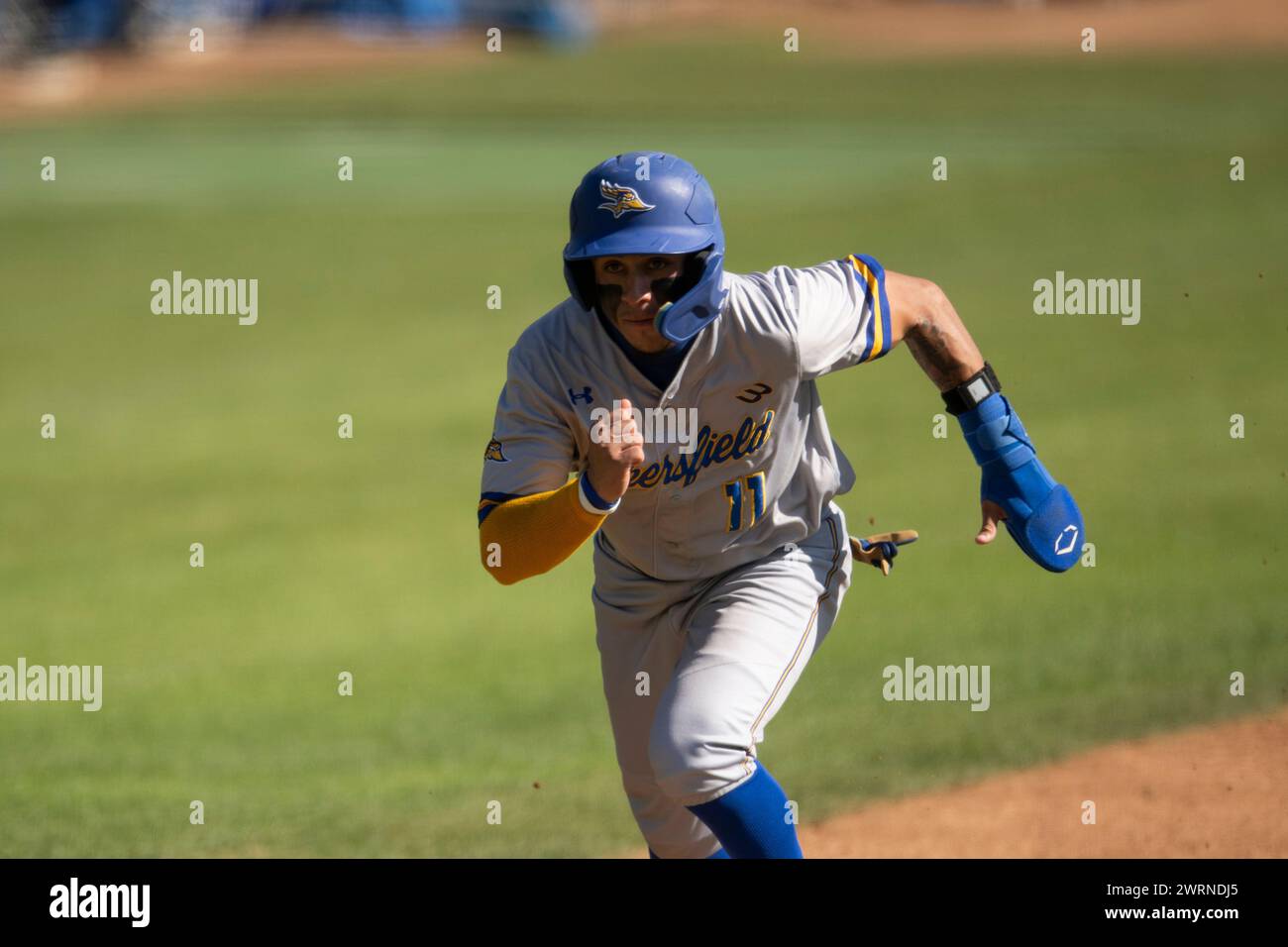 Cal State Bakersfield's Nick Salas (11) runs during an NCAA baseball ...