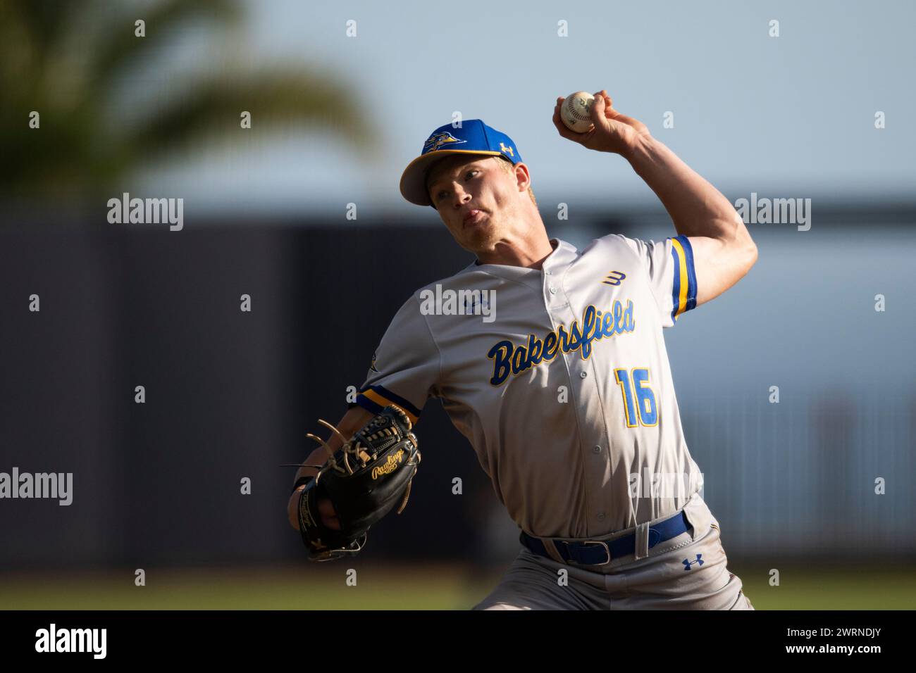 Cal State Bakersfield relief pitcher Kyler Stancato (16) delivers a ...