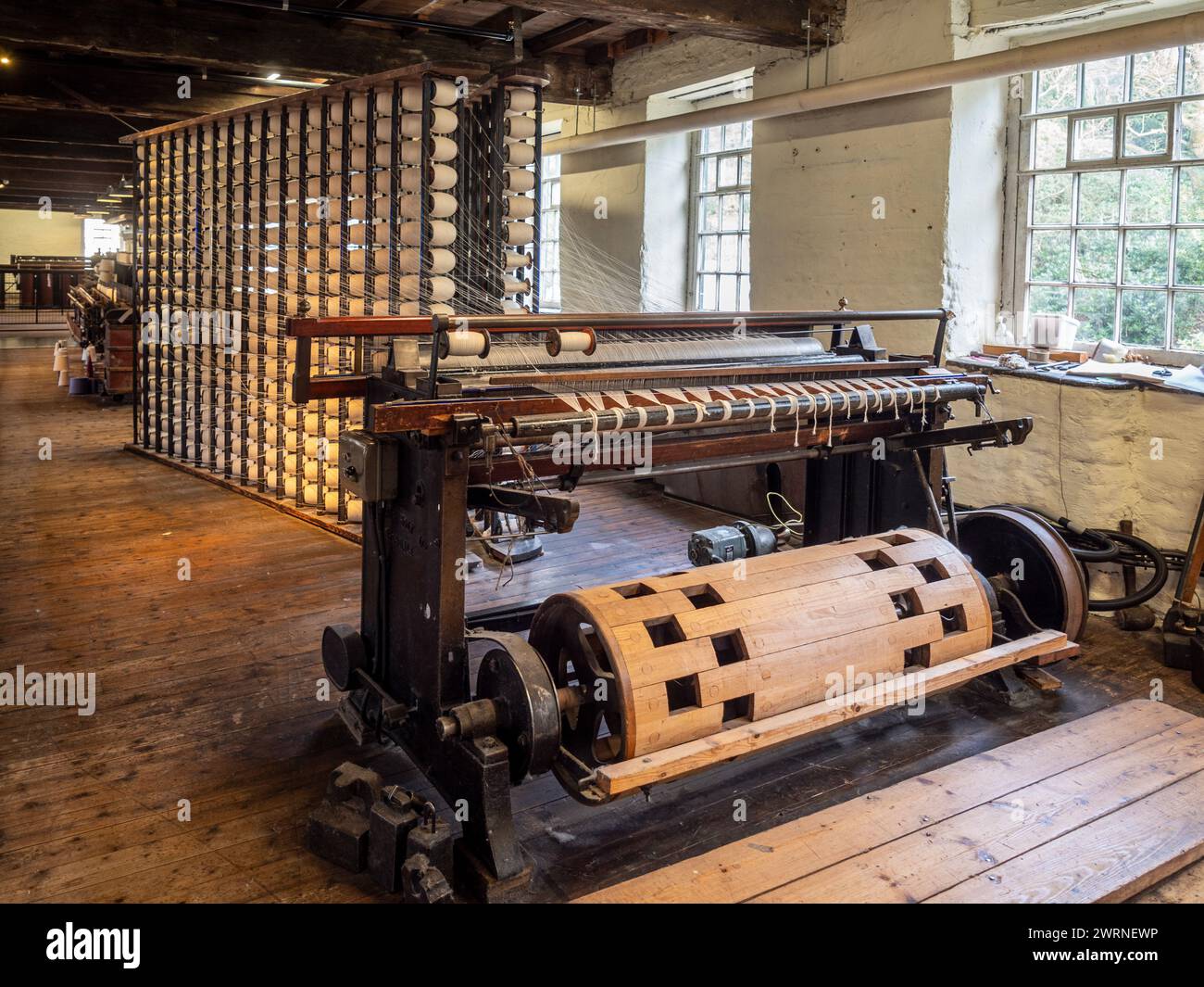Warping mill hi-res stock photography and images - Alamy