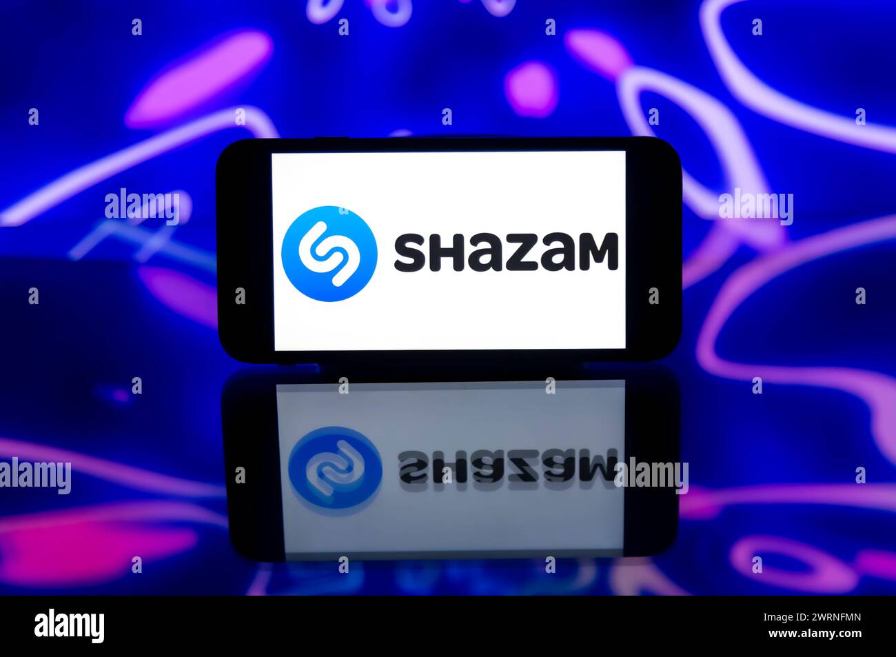 Logotipo De Shazam