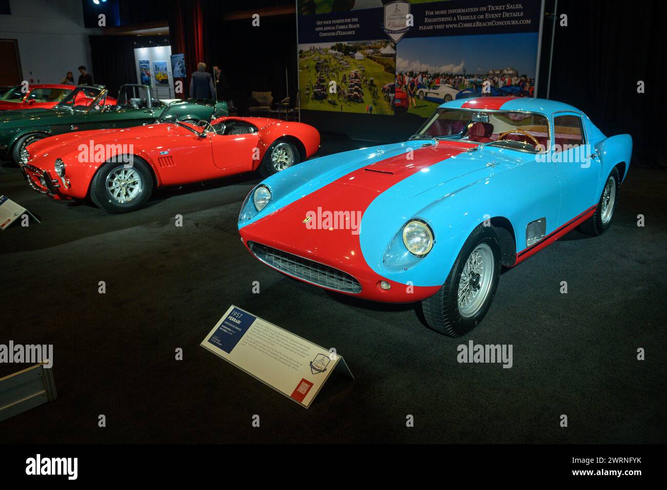 Centre de convention de métro hi-res stock photography and images - Alamy