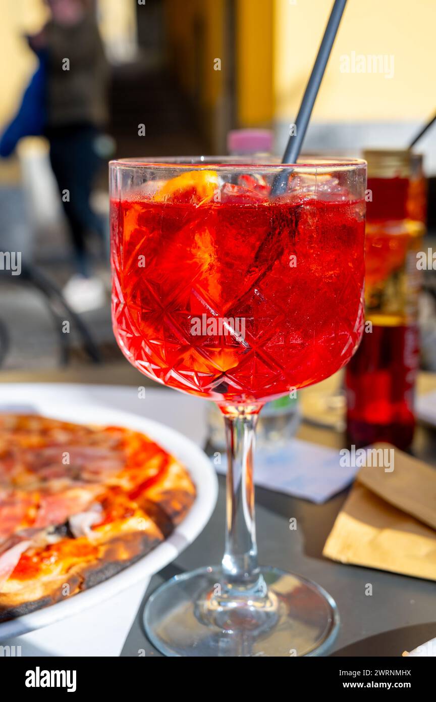Spritzer milano hi-res stock photography and images - Alamy