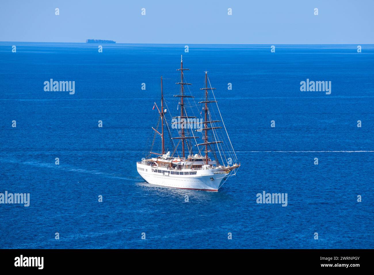 Sailing adriatic cruises hi-res stock photography and images - Alamy