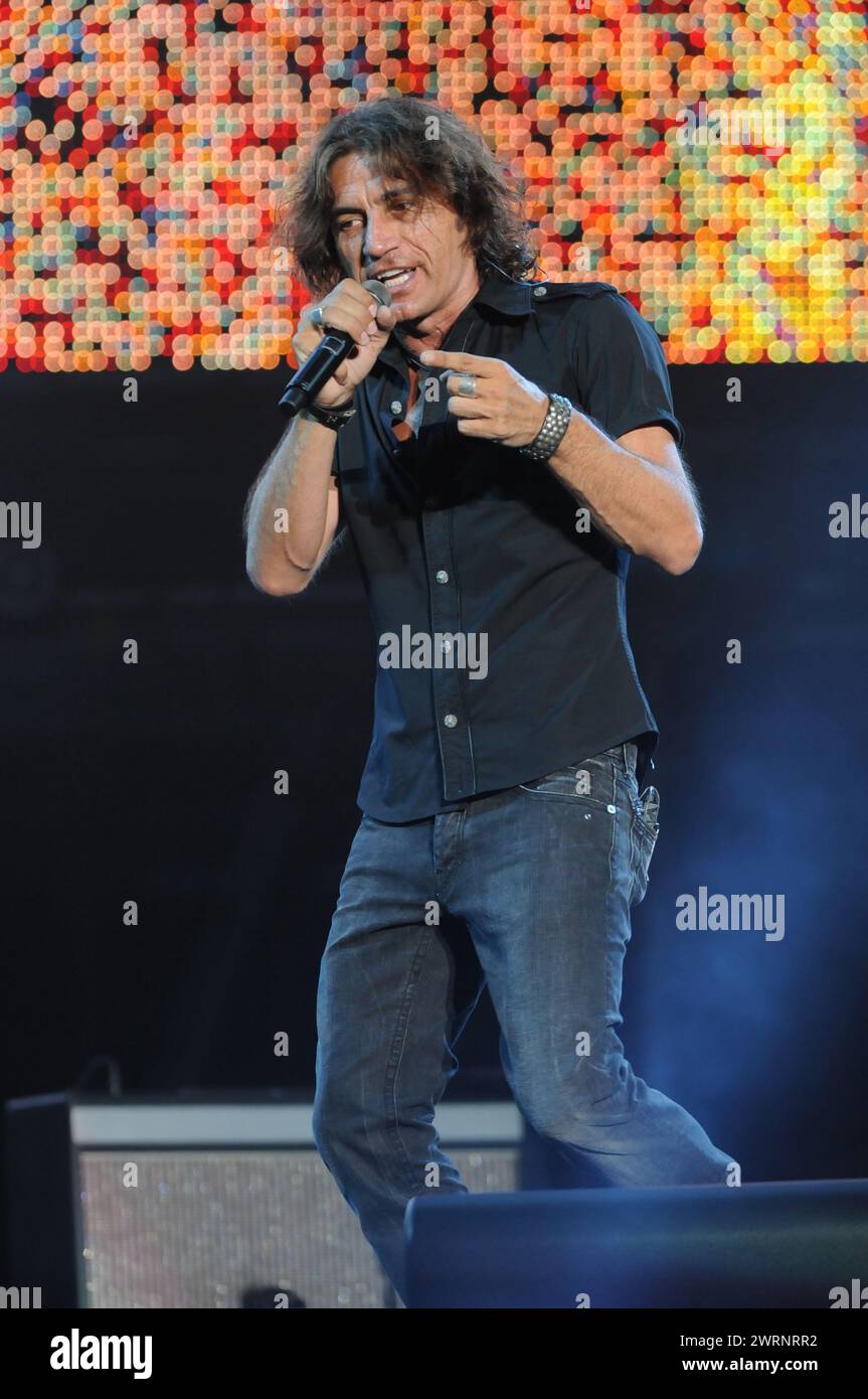 Ligabue foto 2008 hi-res stock photography and images - Alamy
