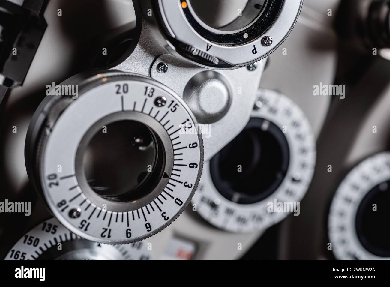 Astigmatism test hi-res stock photography and images - Alamy