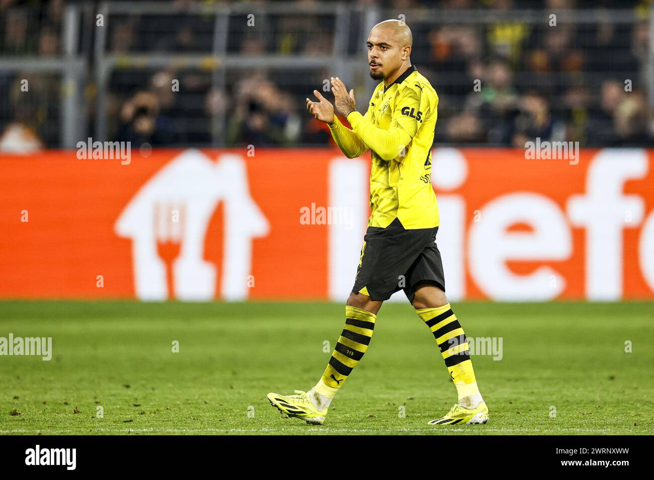 DORTMUND - Donyell Malen of Borussia Dortmund during the UEFA Champions ...