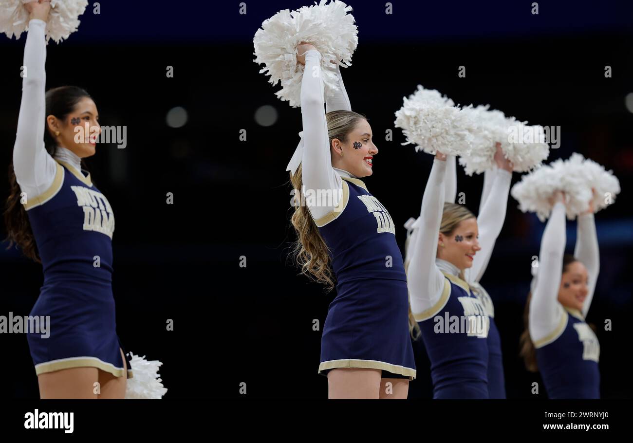 Notre dame cheerleaders during game hi-res stock photography and images ...