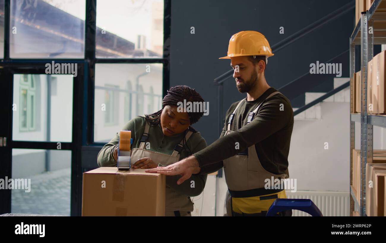 Dolly out shot hi-res stock photography and images - Alamy