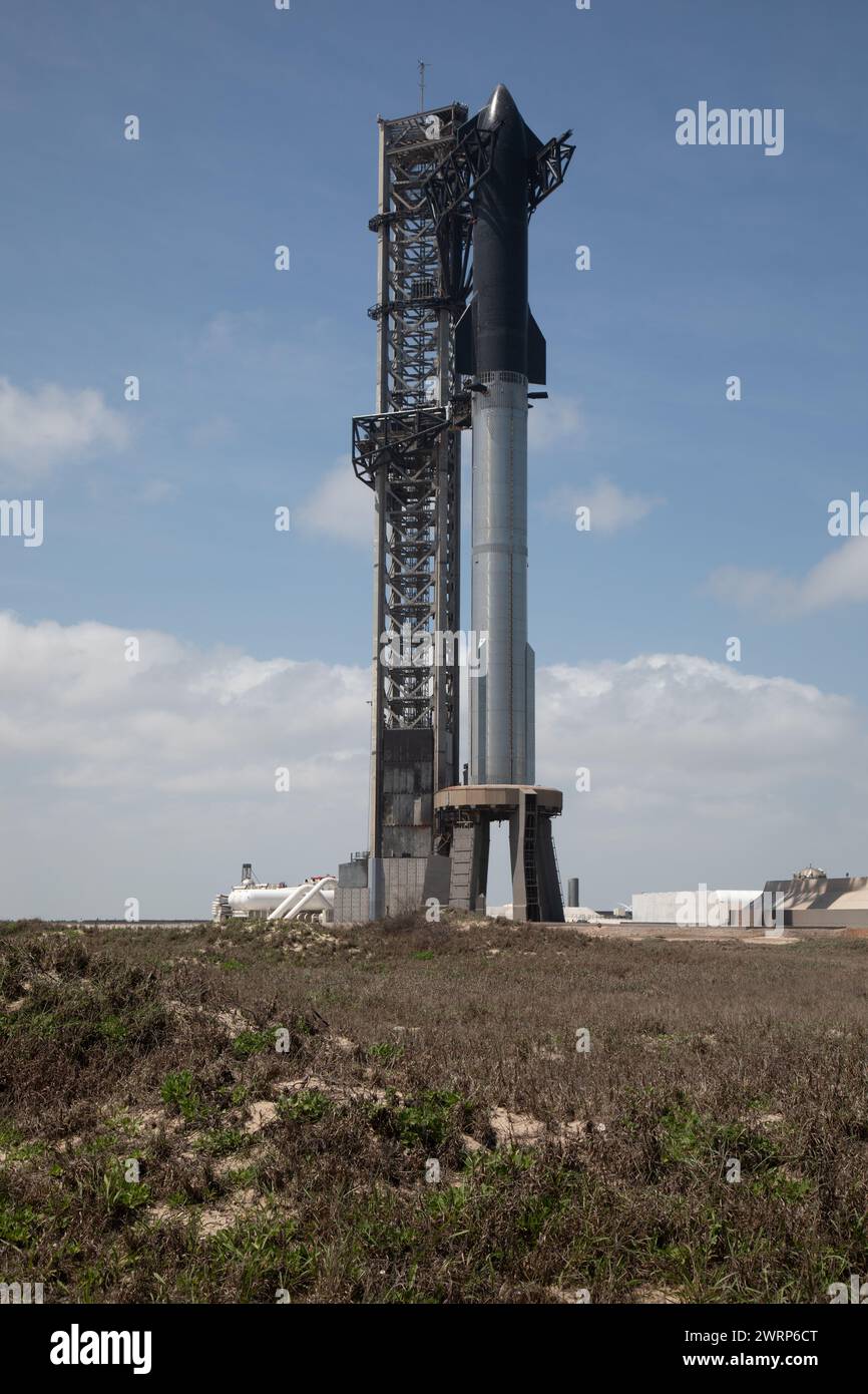 Starhip hi-res stock photography and images - Alamy