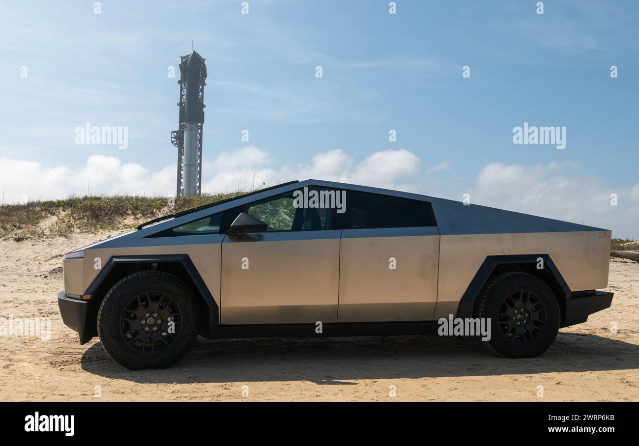 Starhip hi-res stock photography and images - Alamy