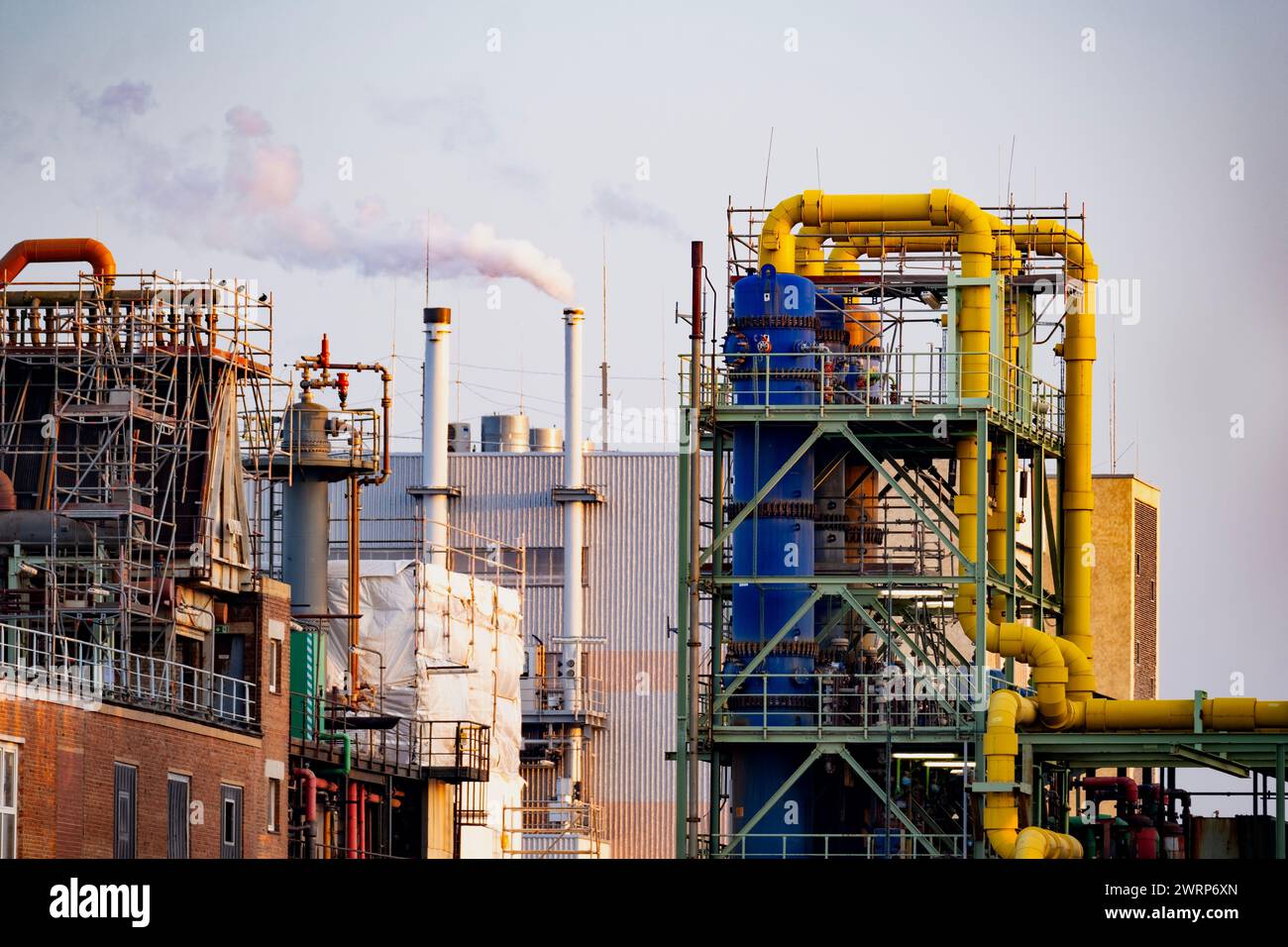 modern chemical plant in Frankfurt, Germany, factory with steam coming ...