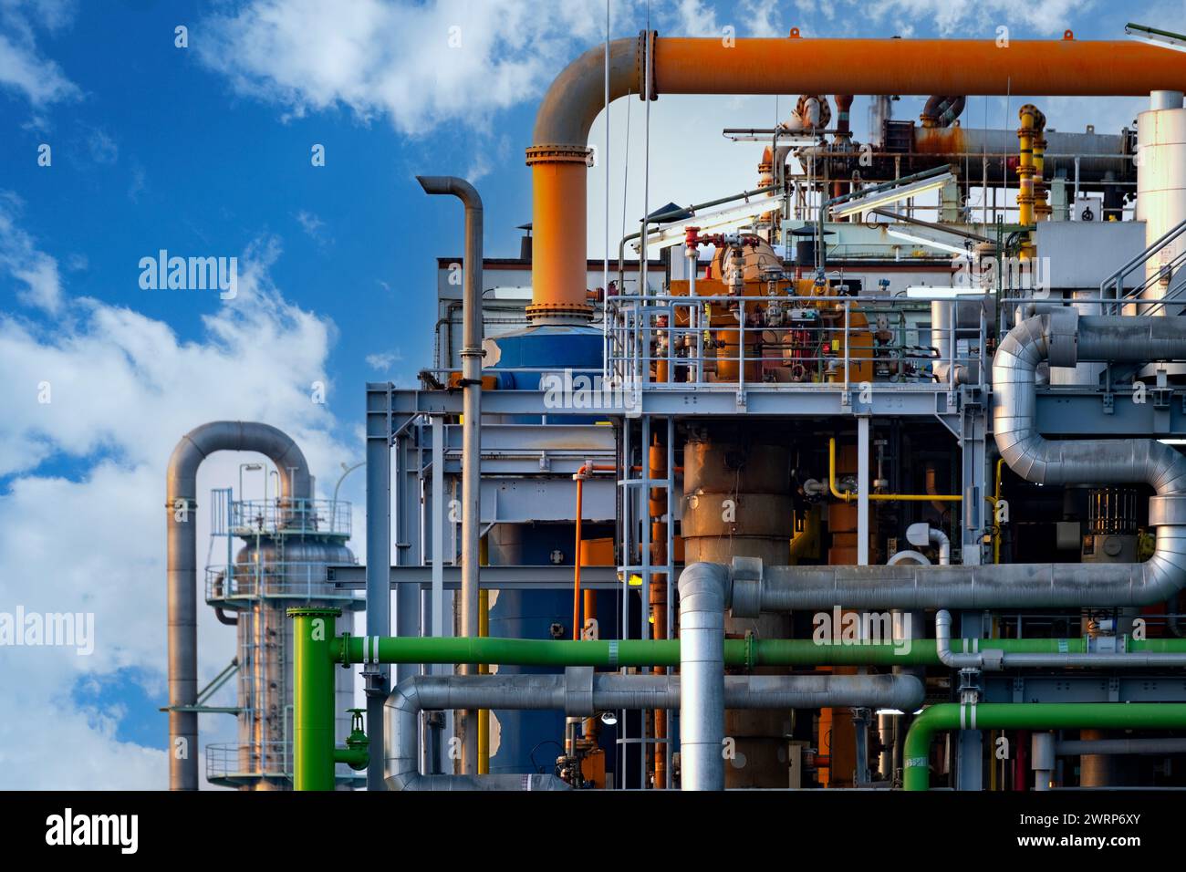 modern chemical plant in Frankfurt, Germany, factory with steam coming ...