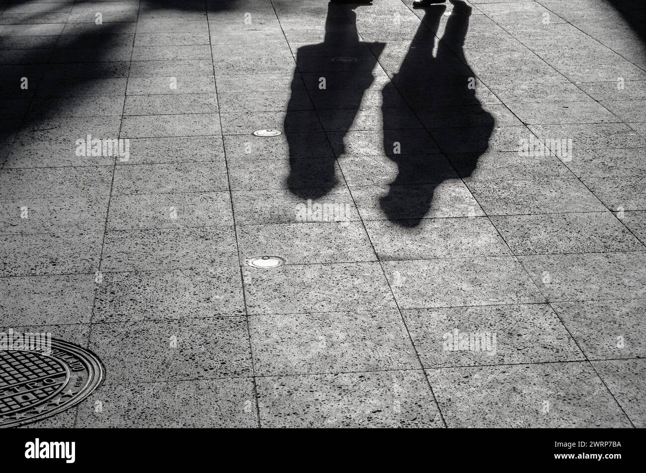 Shadow of two people abstract hi-res stock photography and images - Alamy