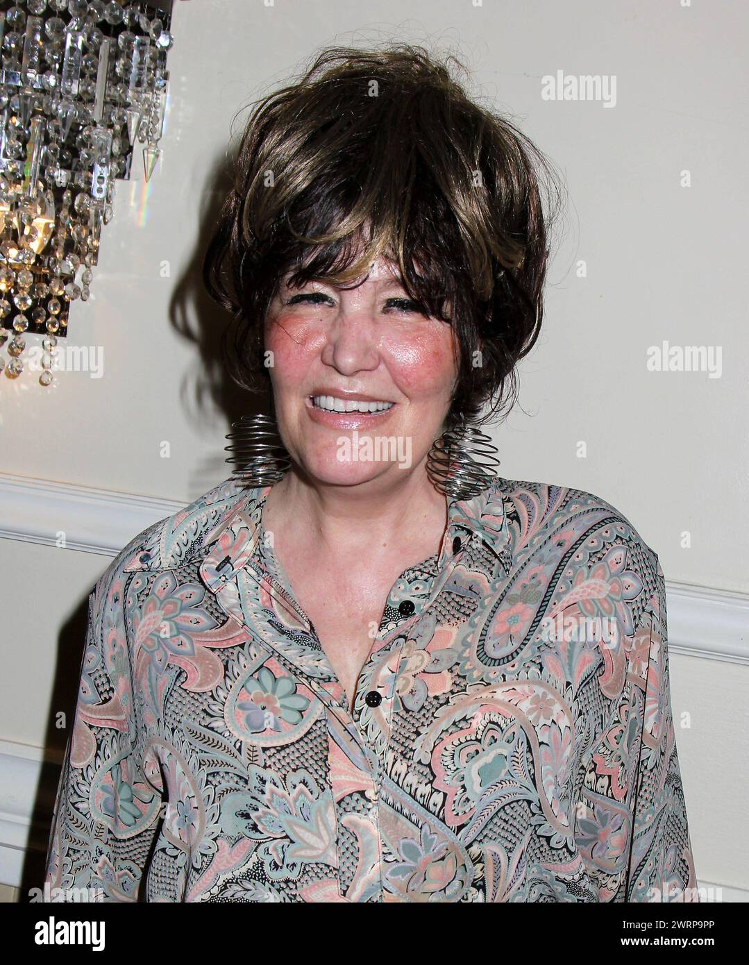 General hospital actress hi-res stock photography and images - Alamy