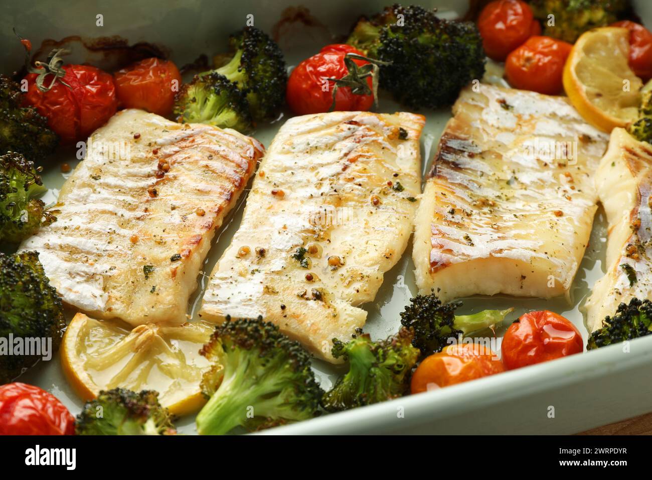 Baked cod loin hi-res stock photography and images - Alamy