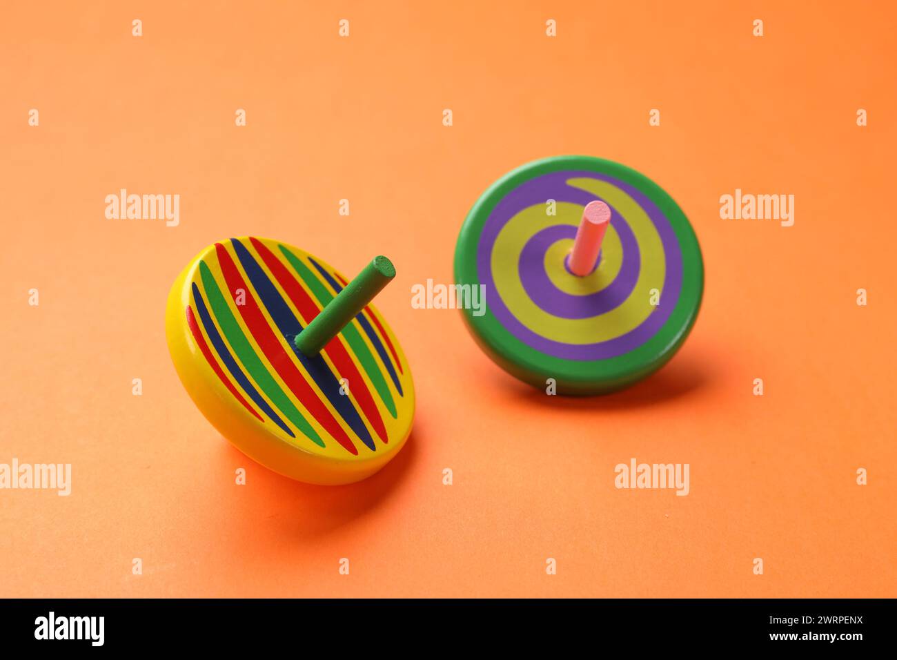 Children playing spinning tops hi-res stock photography and images - Alamy