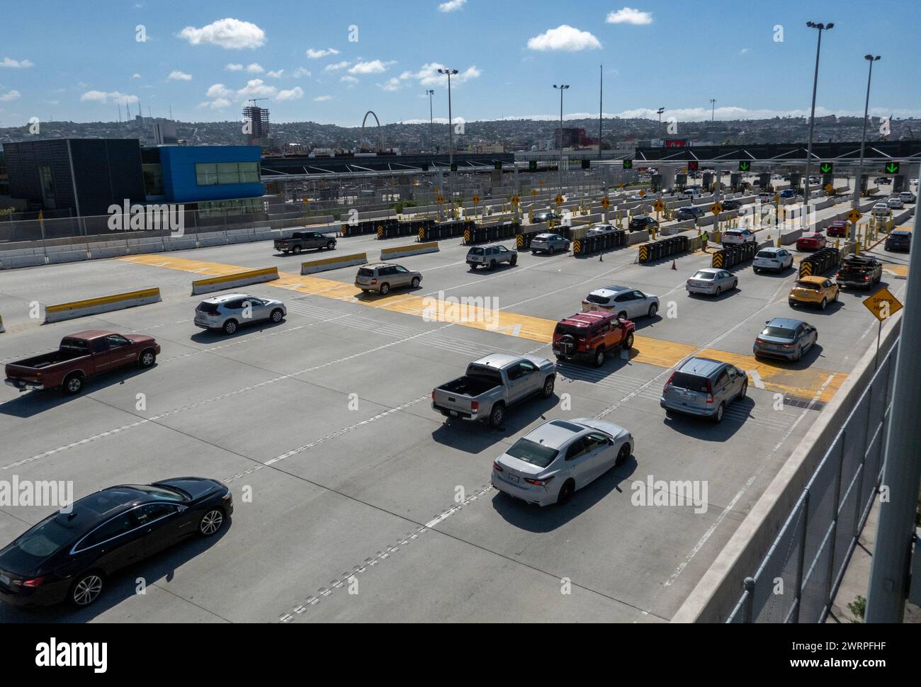 San ysidro port of entry hi-res stock photography and images - Alamy