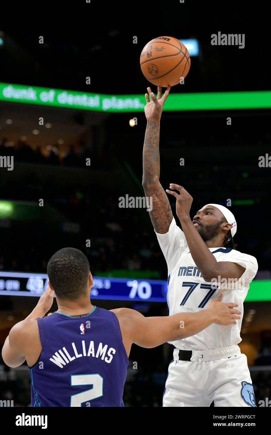 Memphis Grizzlies guard DeJon Jarreau (77) shoots against Charlotte ...