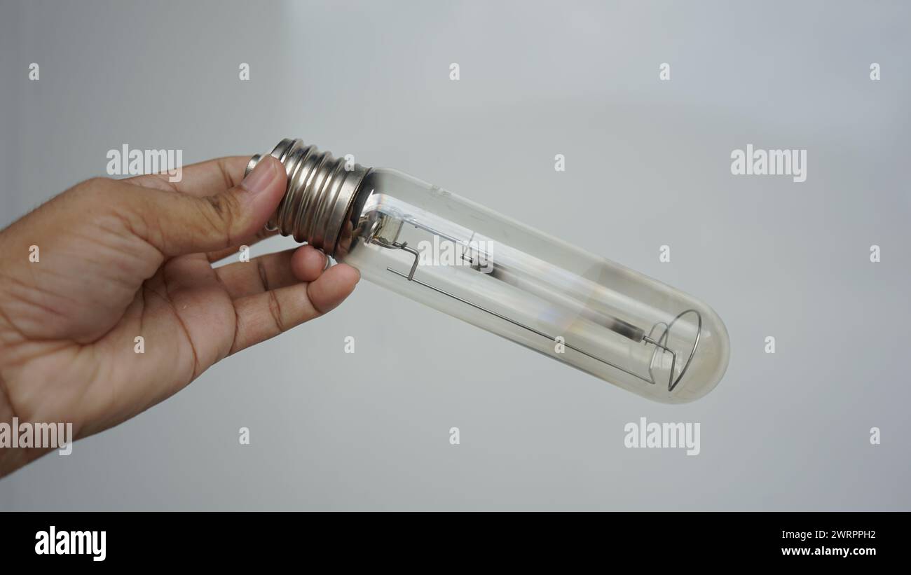 Incandescent light bulb waste hi-res stock photography and images - Alamy