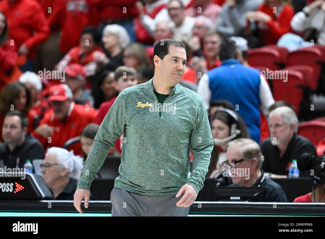 Baylor head coach Scott Drew reacts on the sideline during the first ...