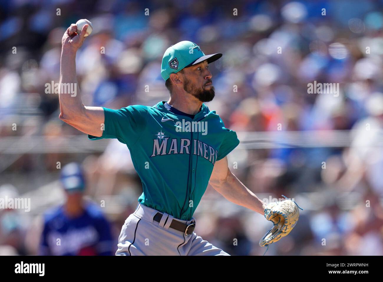 Seattle Mariners starting pitcher Casey Lawrence throws against the Los ...