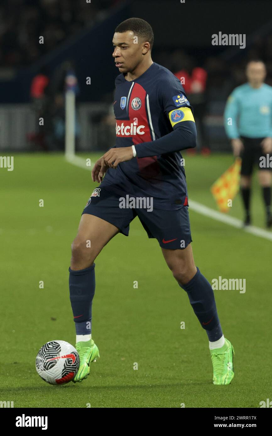 Parc des princes football quarter final france hi-res stock photography ...