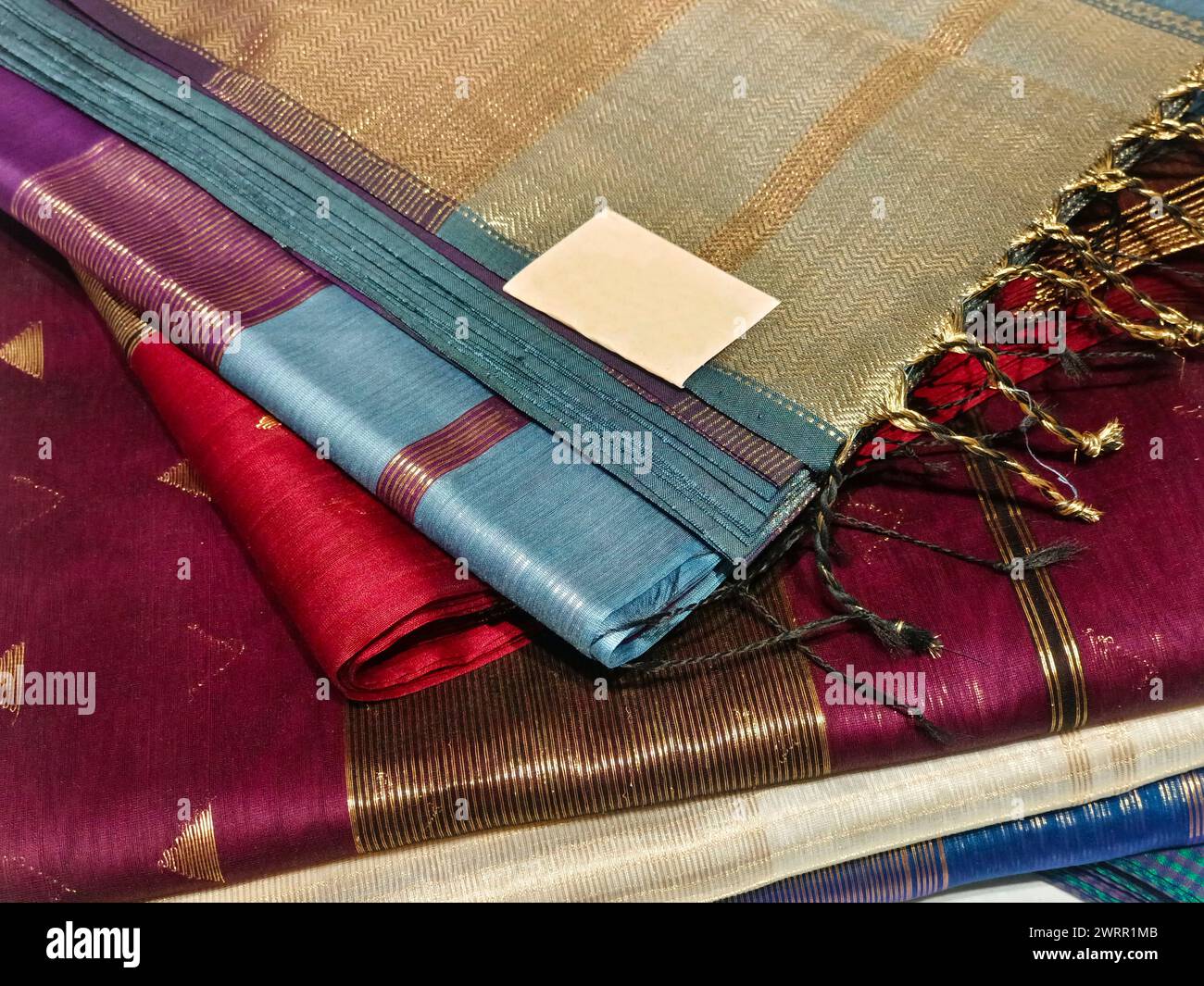 Indian female in traditional saree hi-res stock photography and images ...