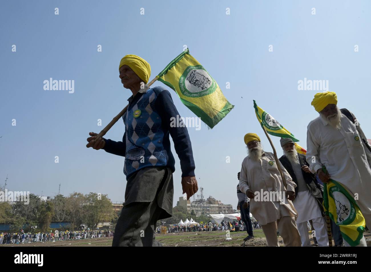 Indian farmers who have been protesting to demand guaranteed crop ...