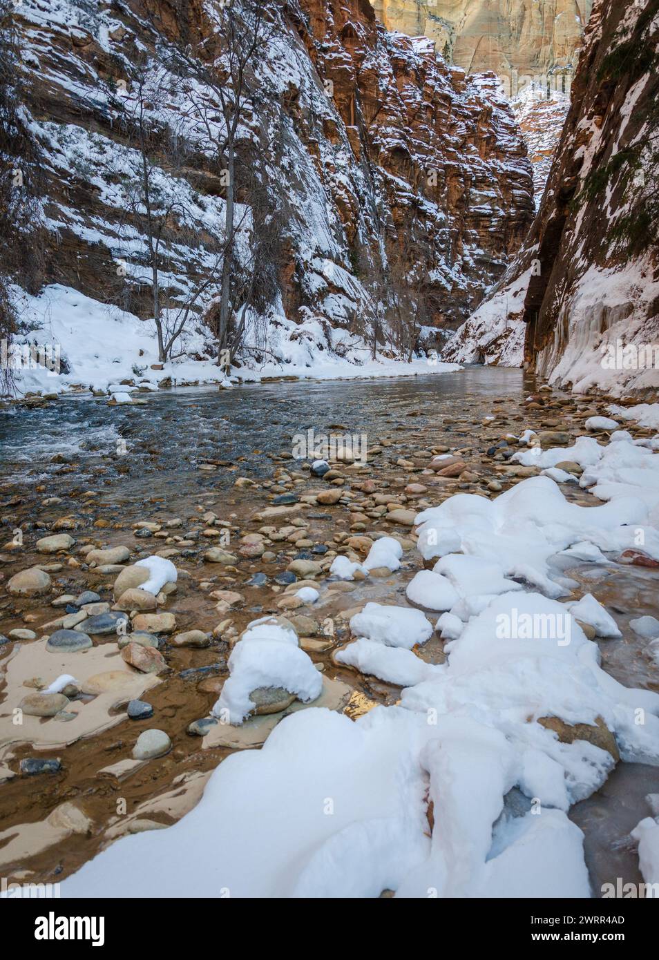 Narrows water levels hi-res stock photography and images - Alamy