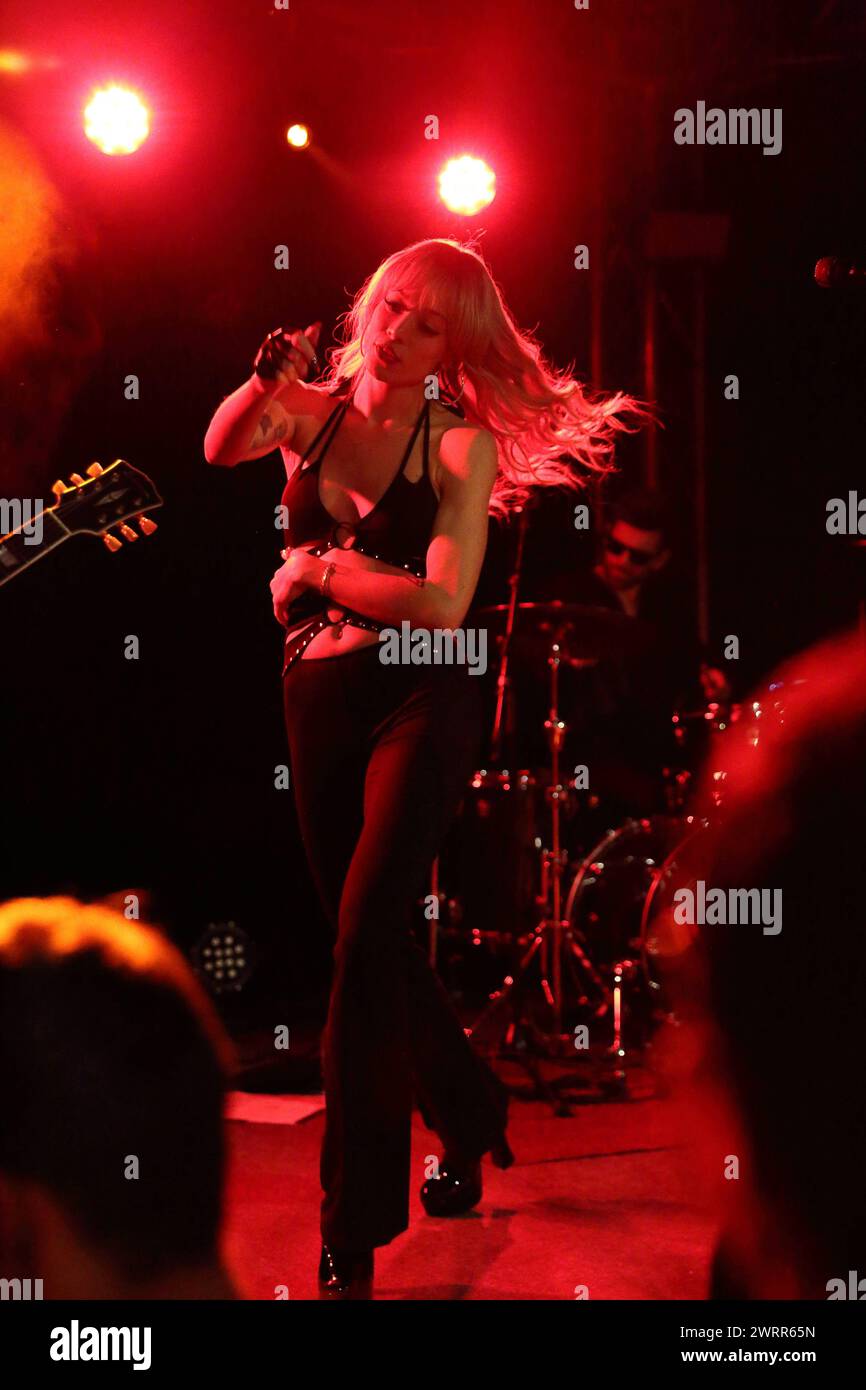 Michelle joy cannons hi-res stock photography and images - Alamy