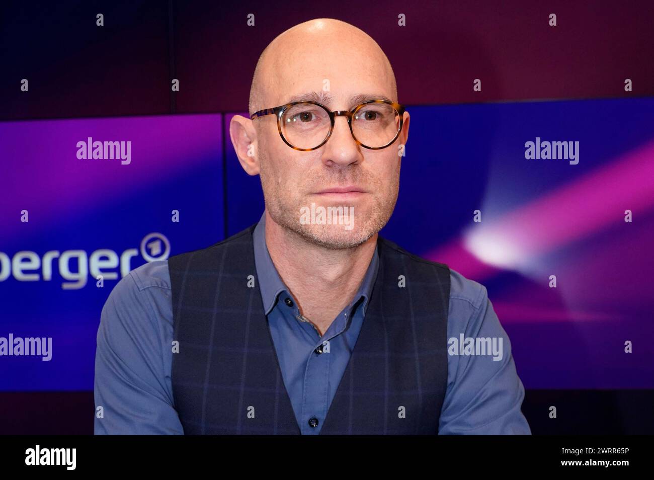 Lars Sänger in der ARD-Talkshow maischberger im Studio Berlin Adlershof ...