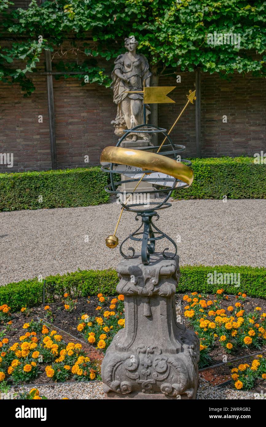 Sundial Inside The Garden Of The Willet-Holthuysen Museum At Amsterdam ...