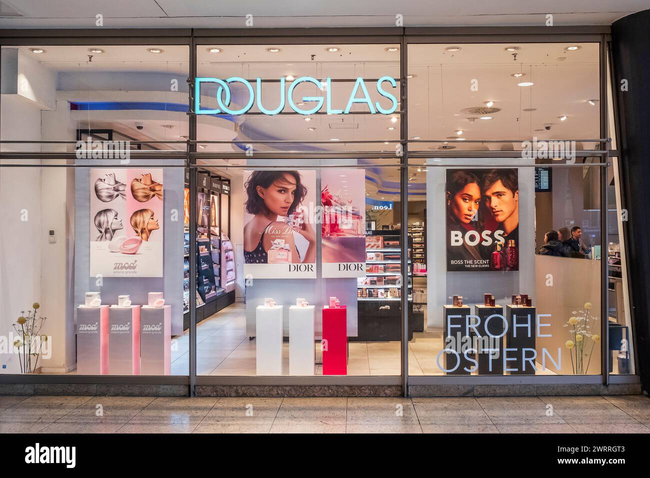 Large Douglas shop at Cologne Central Station Stock Photo - Alamy