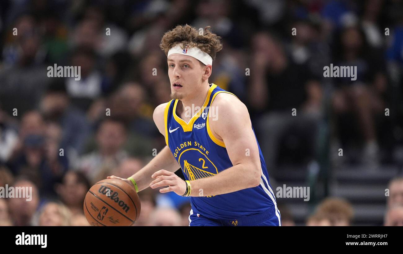 Golden State Warriors' Brandin Podziemski advances the ball up court ...