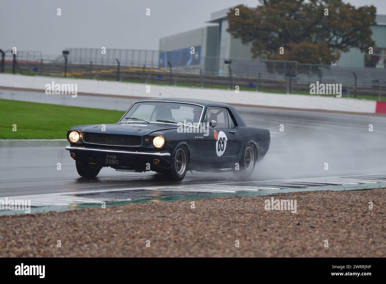 Alex Thistlewayte, Ford Mustang, HRDC Jack Sears Trophy for 1958-1966 ...