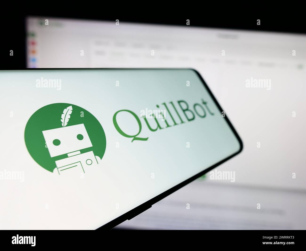 Quillbot logo hi-res stock photography and images - Alamy