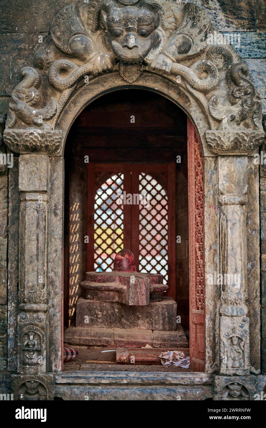 Ancient votive shrine of Pandra Shivalaya with Shiva Lingam in ...