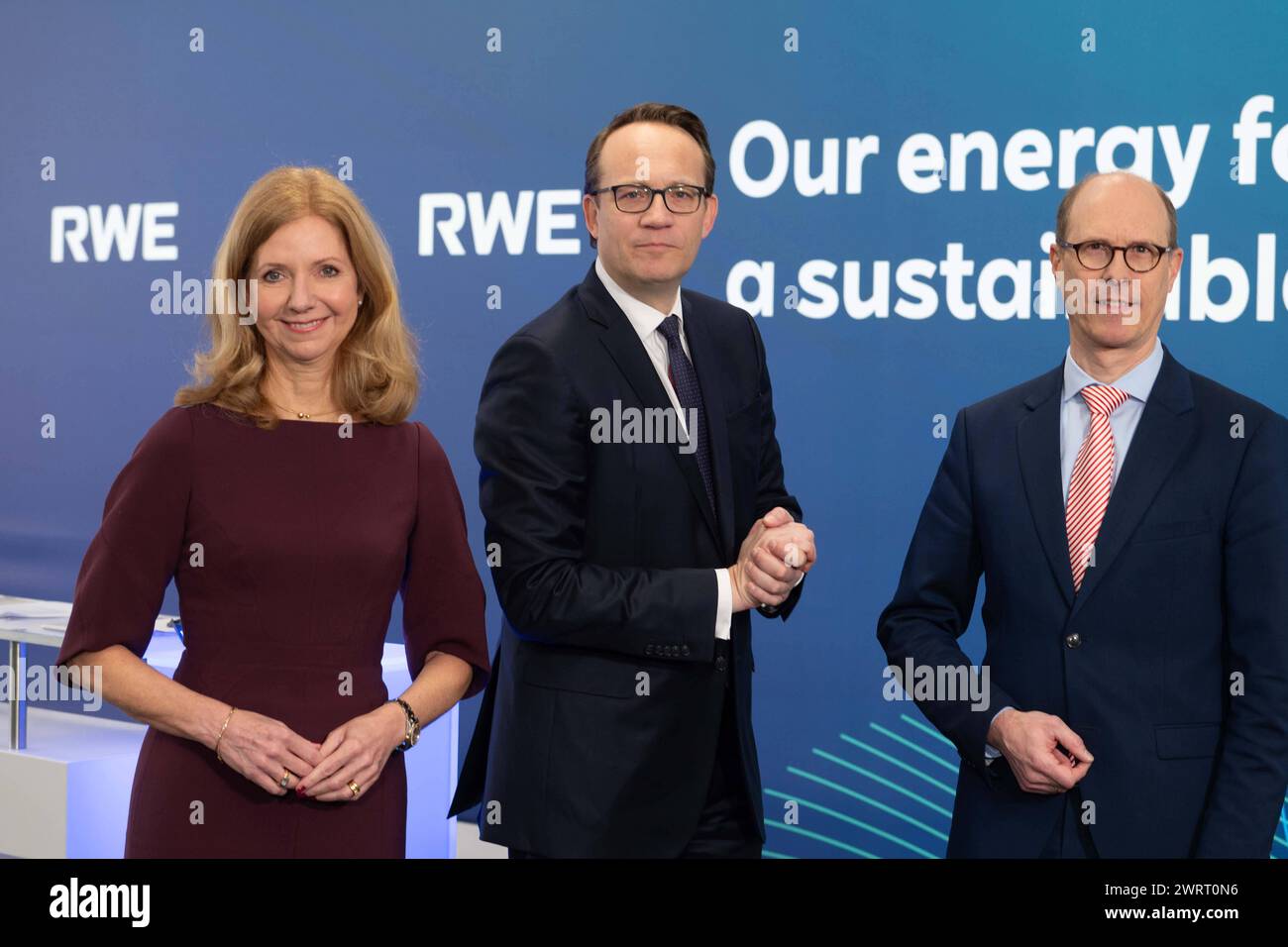 v.l. Katja van DOREN, Vorstandsmitglied, Personalvorstand ...