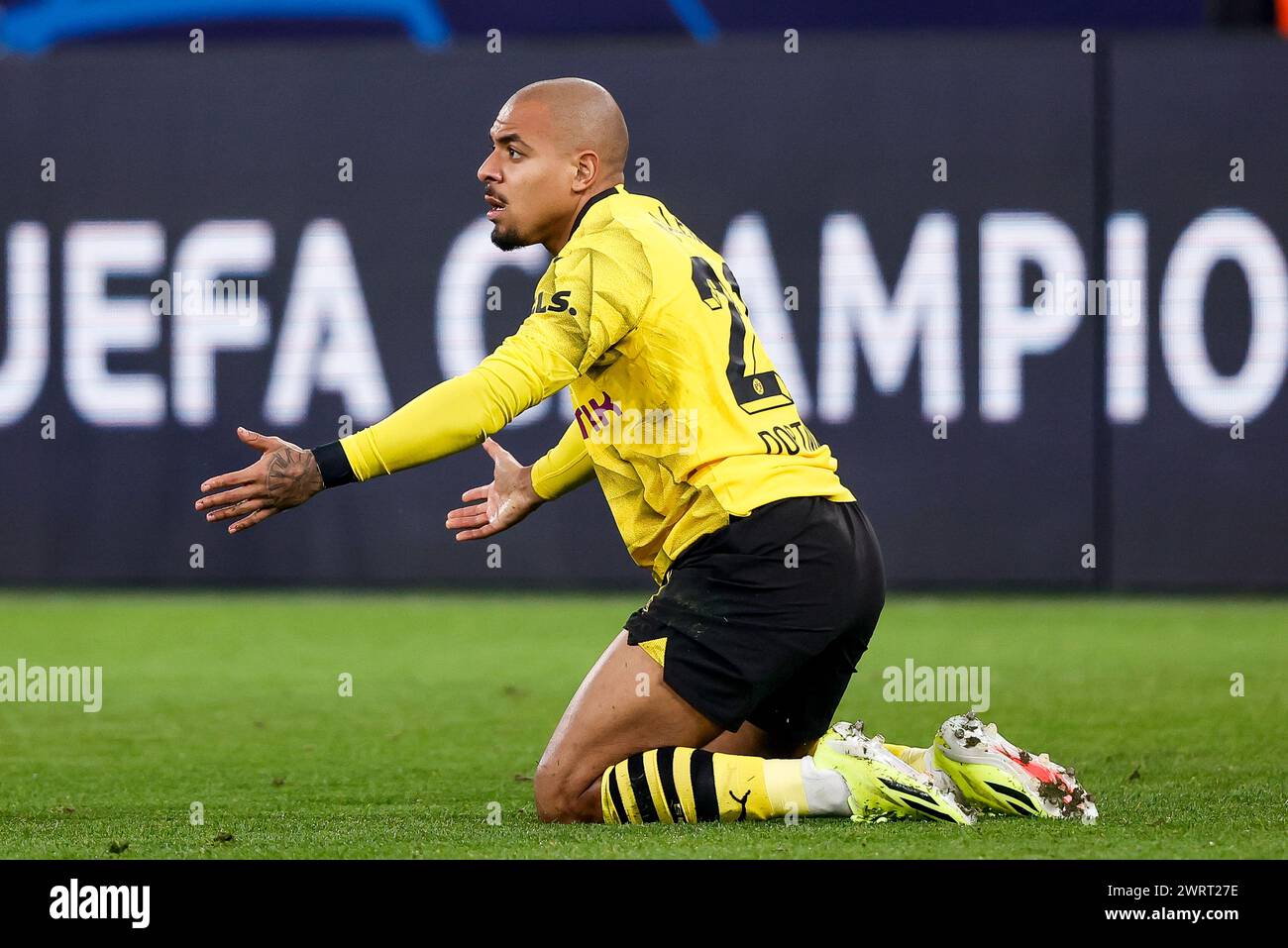 DORTMUND , GERMANY - MARCH 13: Donyell Malen (Borussia Dortmund) looks ...