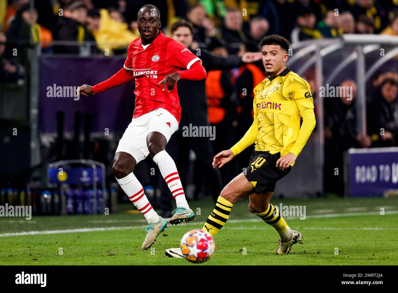 DORTMUND , GERMANY - MARCH 13: Jordan Teze (PSV) controls the ball ...