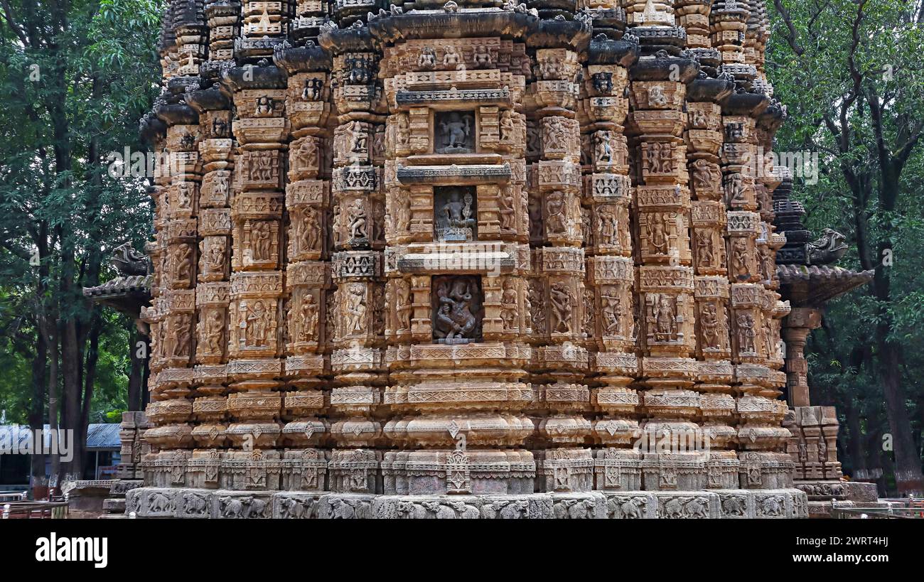 Carvings of Hindu deities on the rear of Bhoramdeo Temple, Chaura ...