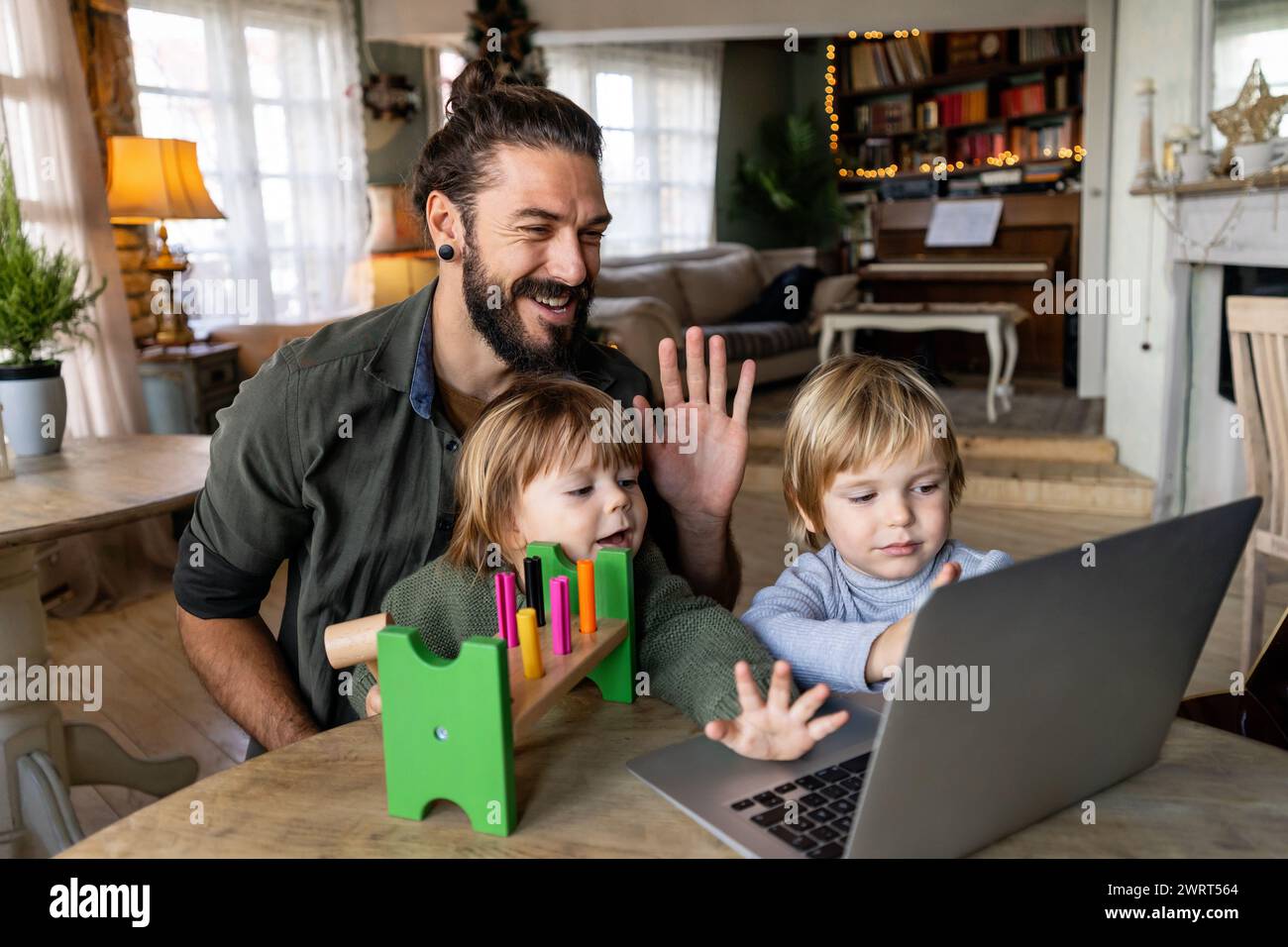 Children doing things hi-res stock photography and images - Alamy