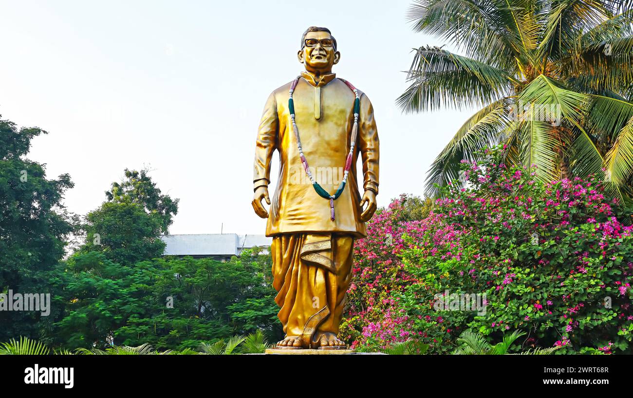 Statue of Acharya Konda Laxman Bapuji, Hyderabad, Telangana, India ...