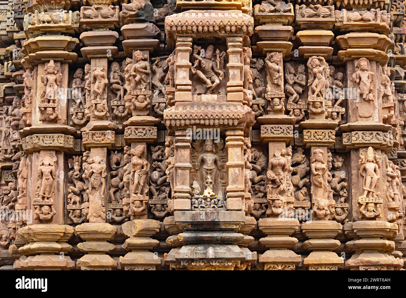 King jajalladeva hi-res stock photography and images - Alamy