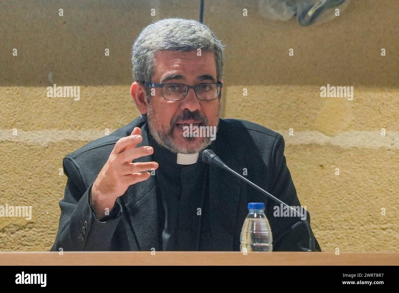 The delegate of Administration and Patrimony of the Cathedral Chapter ...