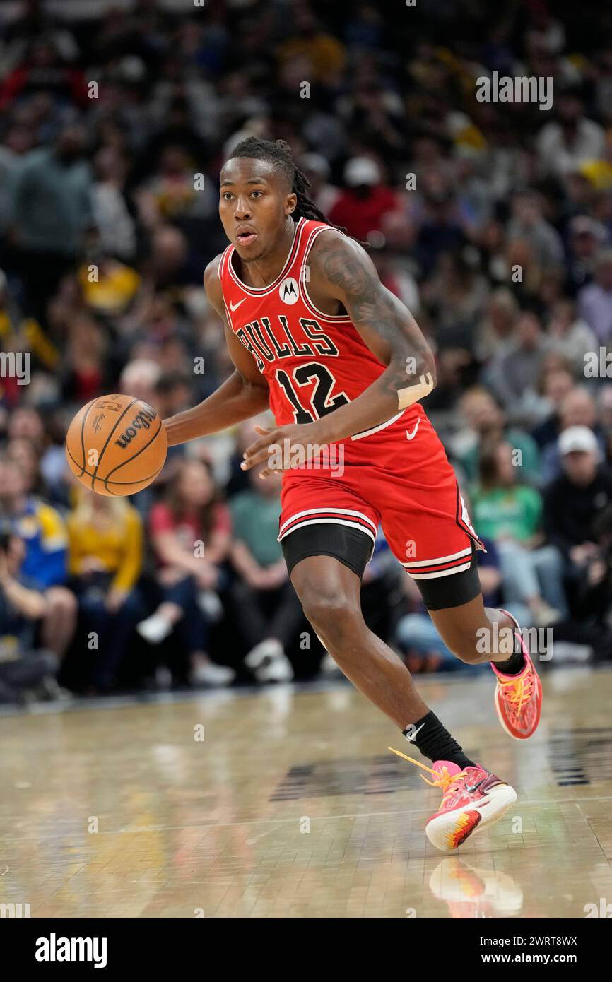 Chicago Bulls guard Ayo Dosunmu (12) in action during an NBA basketball ...