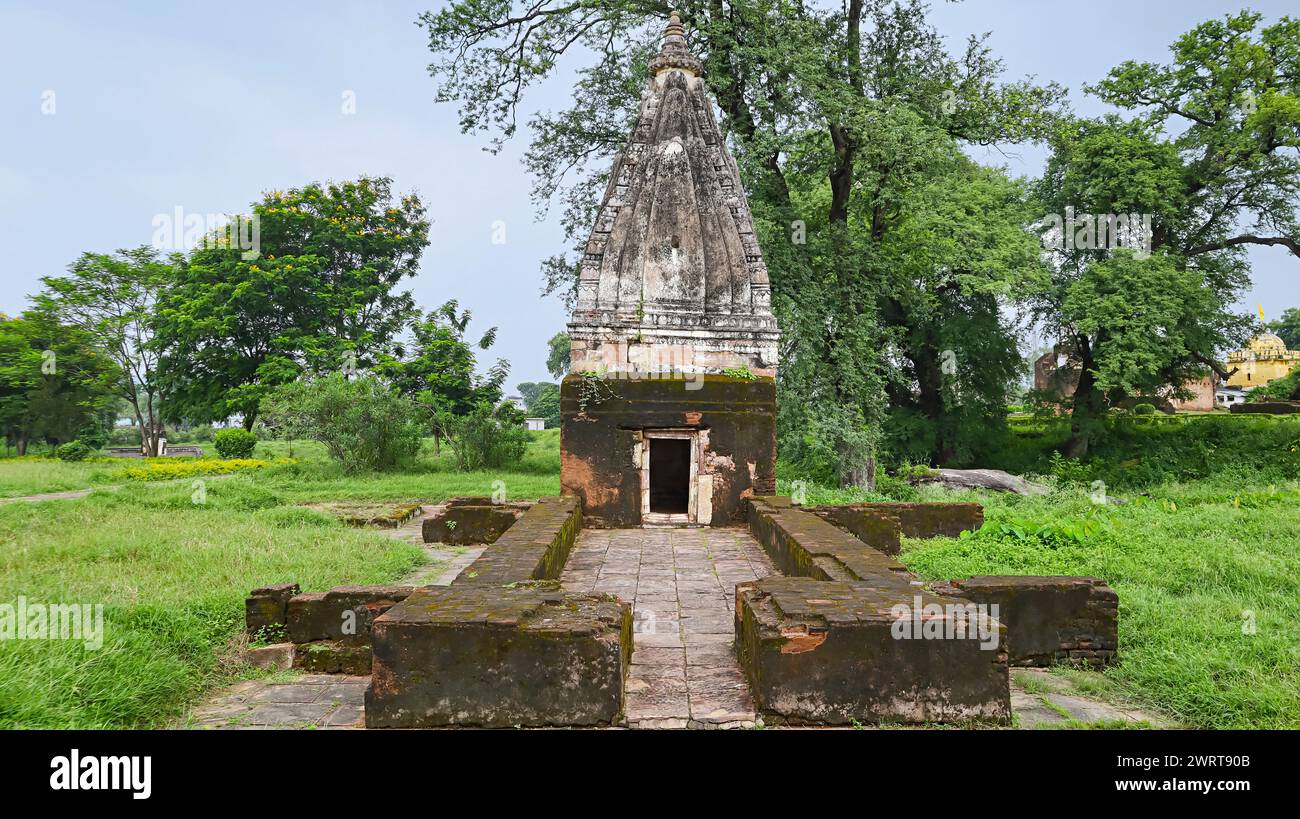 Kalchuri dynasty hi-res stock photography and images - Alamy